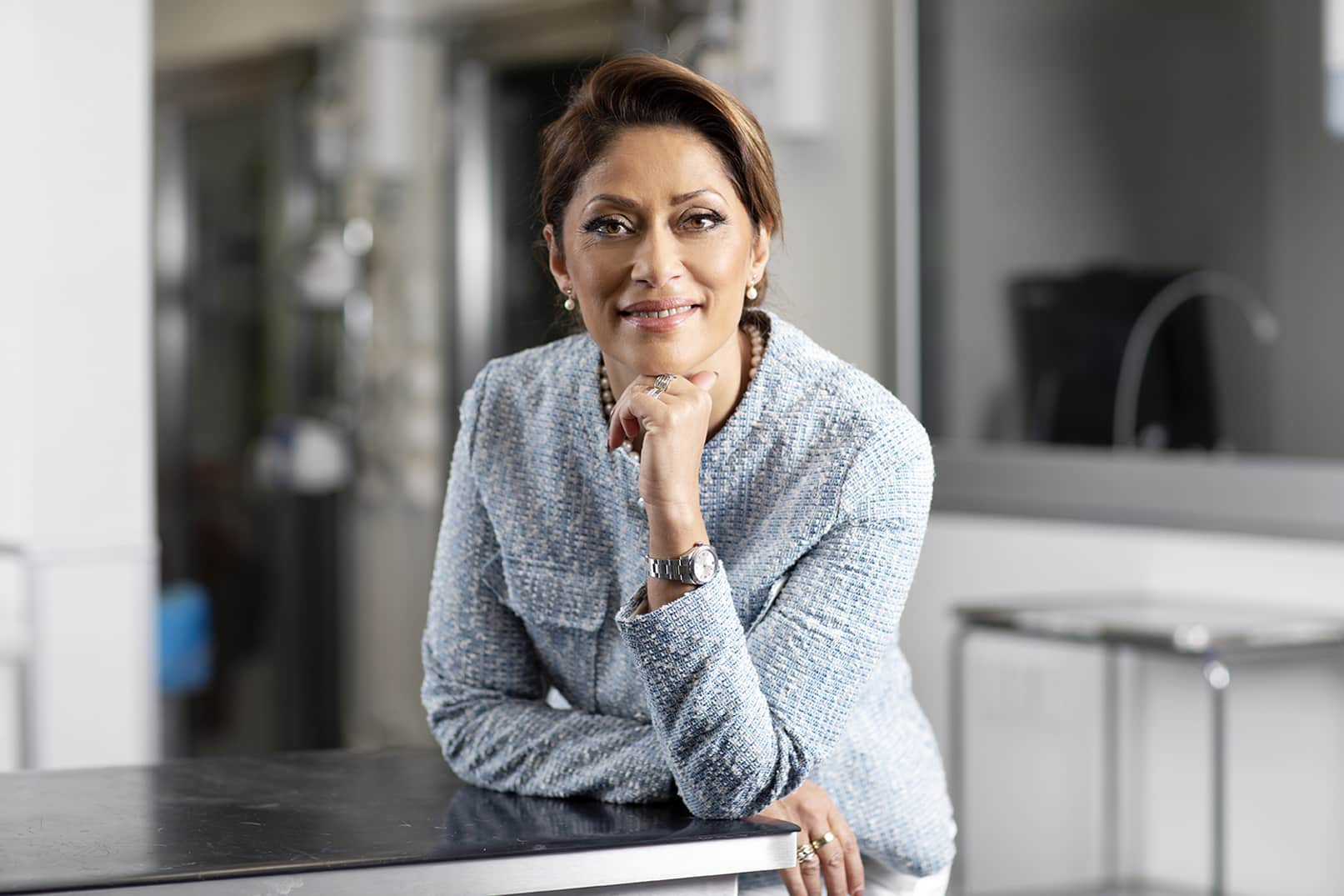 Boka föreläsning med Azita Shariati I Speakers&friends